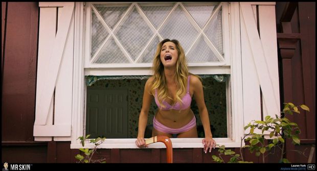 Has Lauren Swickard Ever Gone Nude