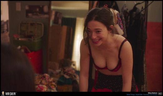 Heres Where You Can See The New Cast Of Scream Nude