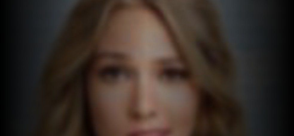 No Tomorrow 2016 2017 Sexiest Scenes Top Clips And Sexiest Pics Mr Skin 